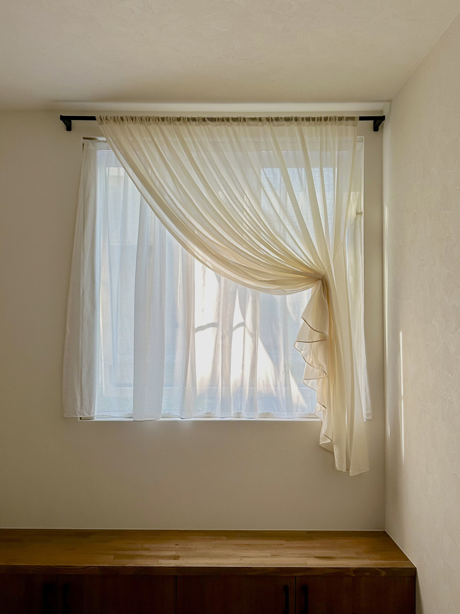 コーディネート No.075 | リネンカーテン | トレジュール | 麻や綿のオーダーカーテン